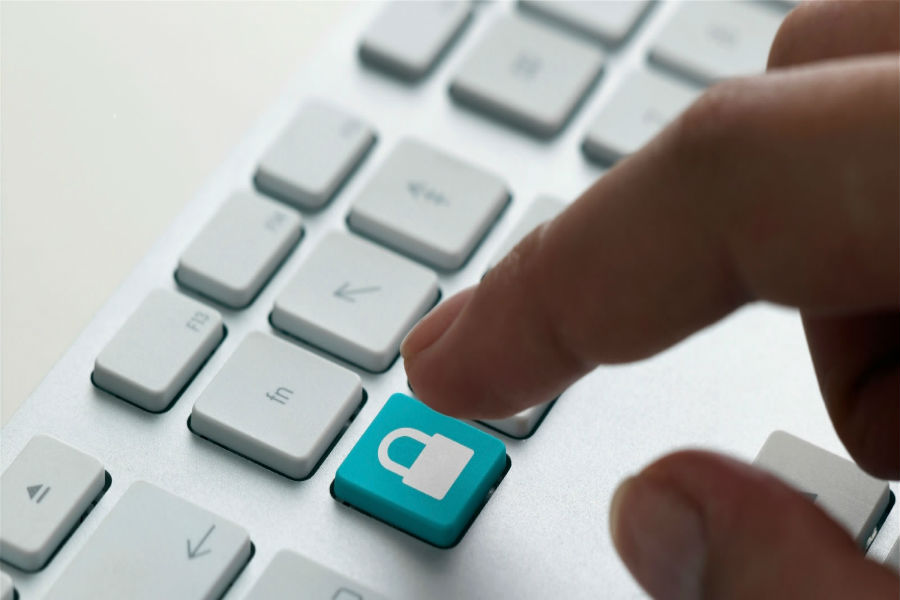 Acesso à web? Projeto de lei quer que isso ocorra só depois que você ...